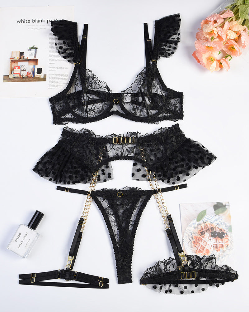 Embroidered Lace Lingerie Set With Chain – Seuke